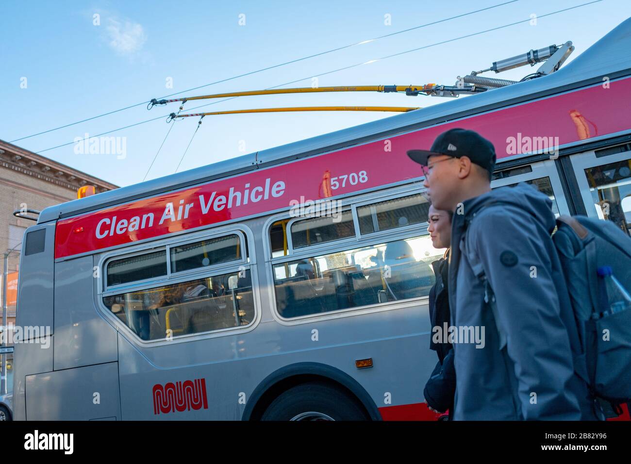 2000s bus hi-res stock photography and images - Alamy