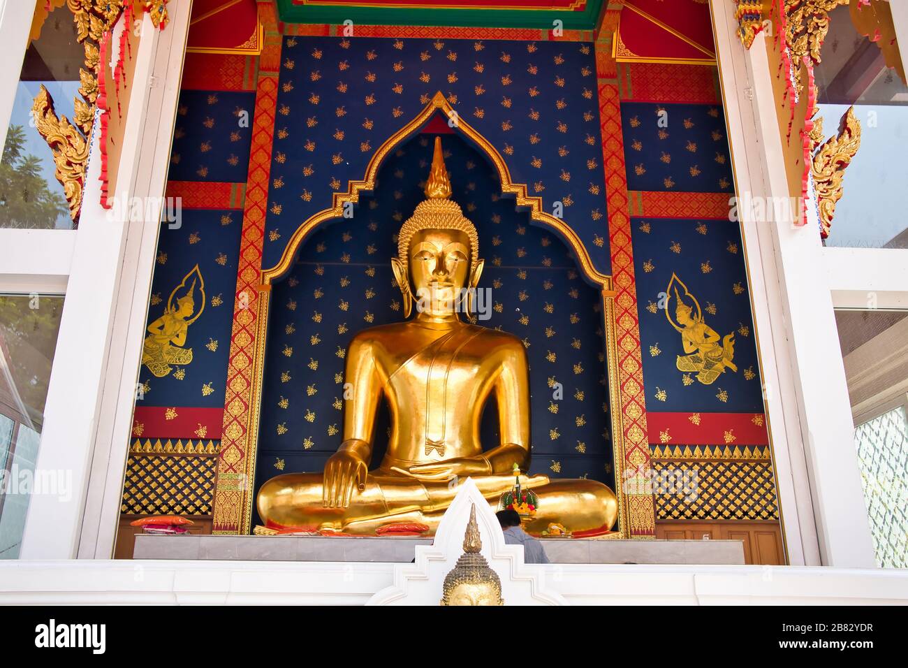 Wat Saket, The Golden Mount Temple, Travel Landmark of Bangkok, Thailand Stock Photo - Alamy