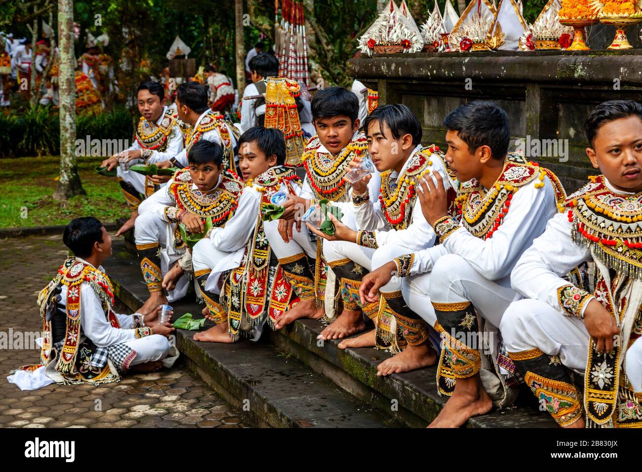 Young indonesian men hi-res stock photography and images - Alamy
