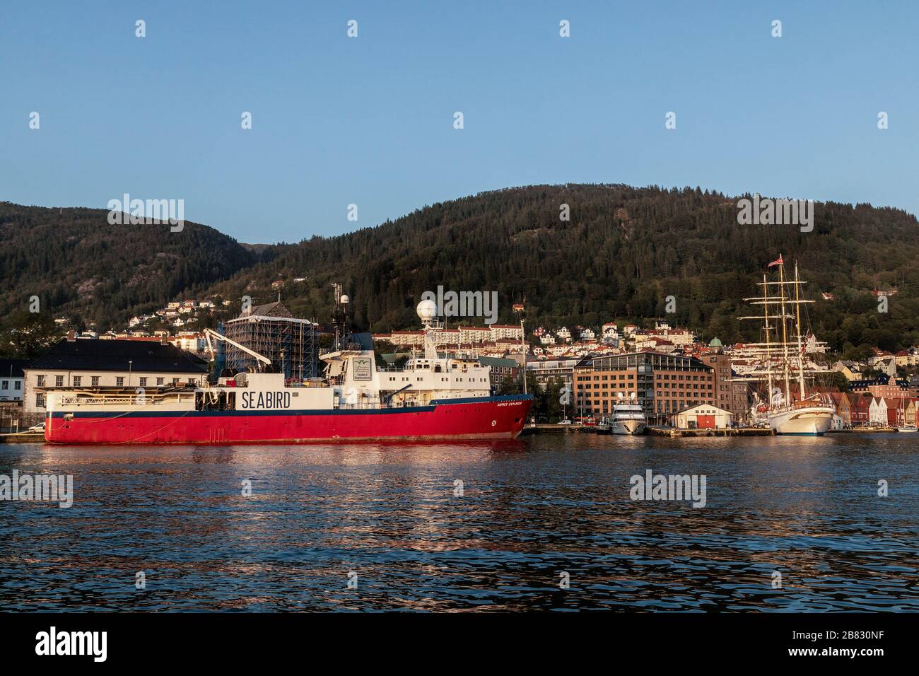 Research survey and seismic vessel Osprey Explorer at Festningskaien ...