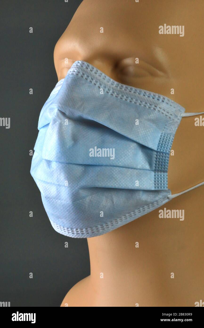 Surgical mask on a life like dummy Stock Photo - Alamy