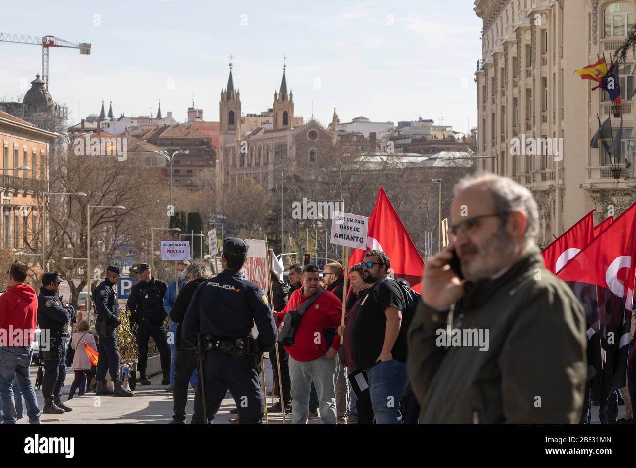 Asbestos protest hi-res stock photography and images - Alamy