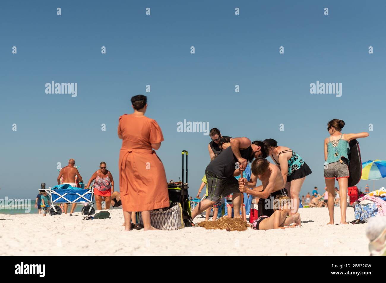 Siesta Beach and the Amish not following social distancing during the ...