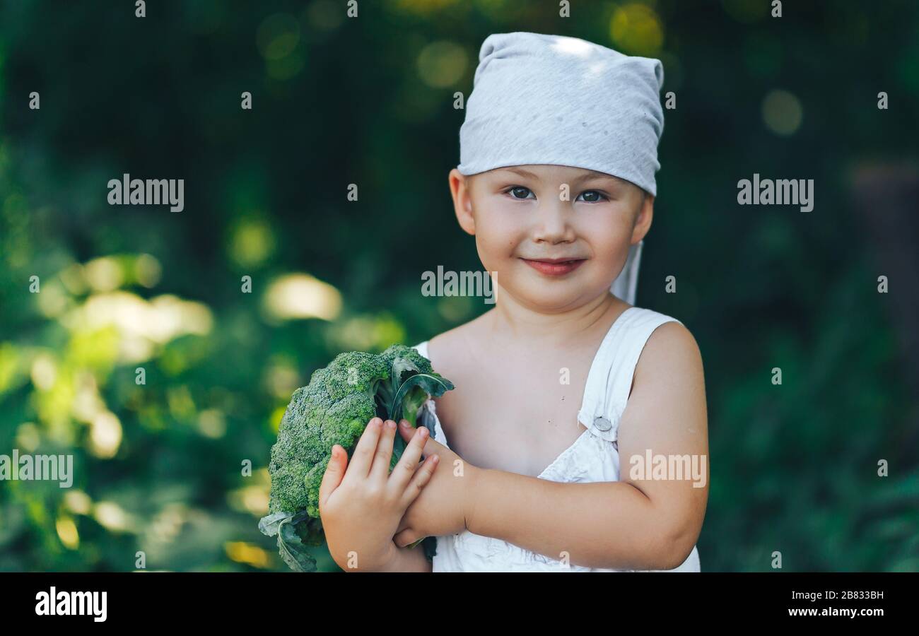 Country boy in overalls hi-res stock photography and images - Alamy