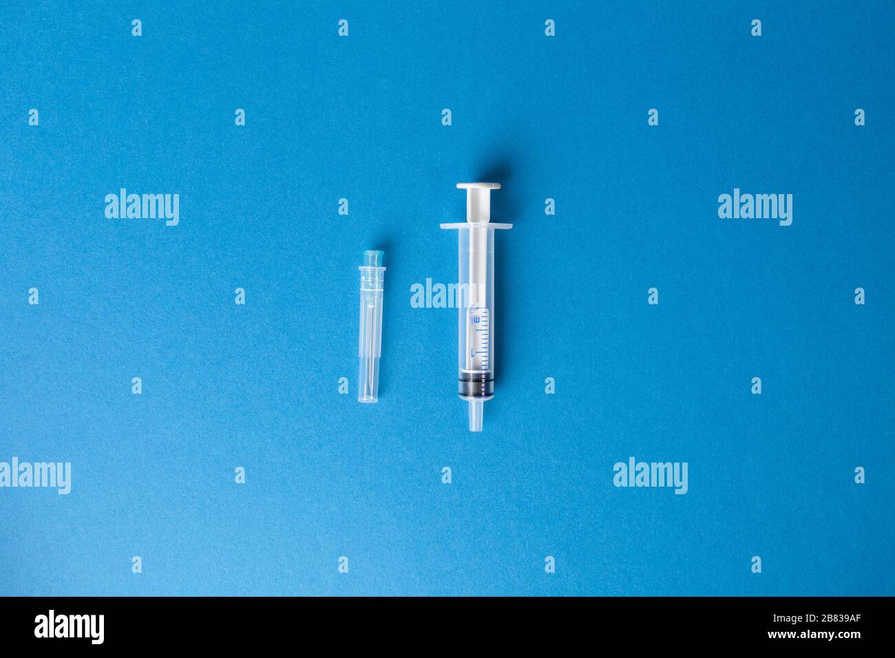 Close up image syringe needle hi-res stock photography and images - Alamy