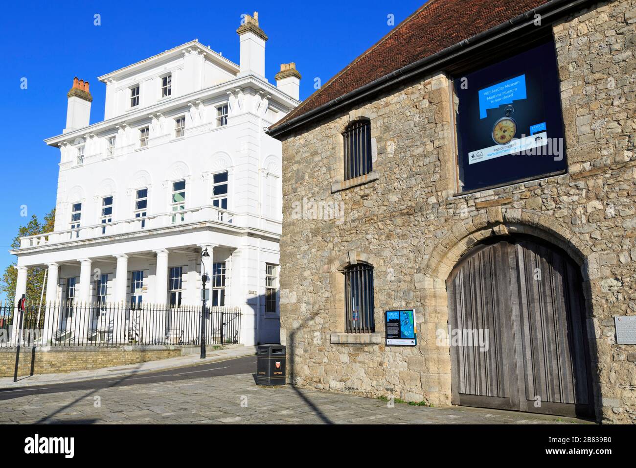 Quay house history hi-res stock photography and images - Alamy
