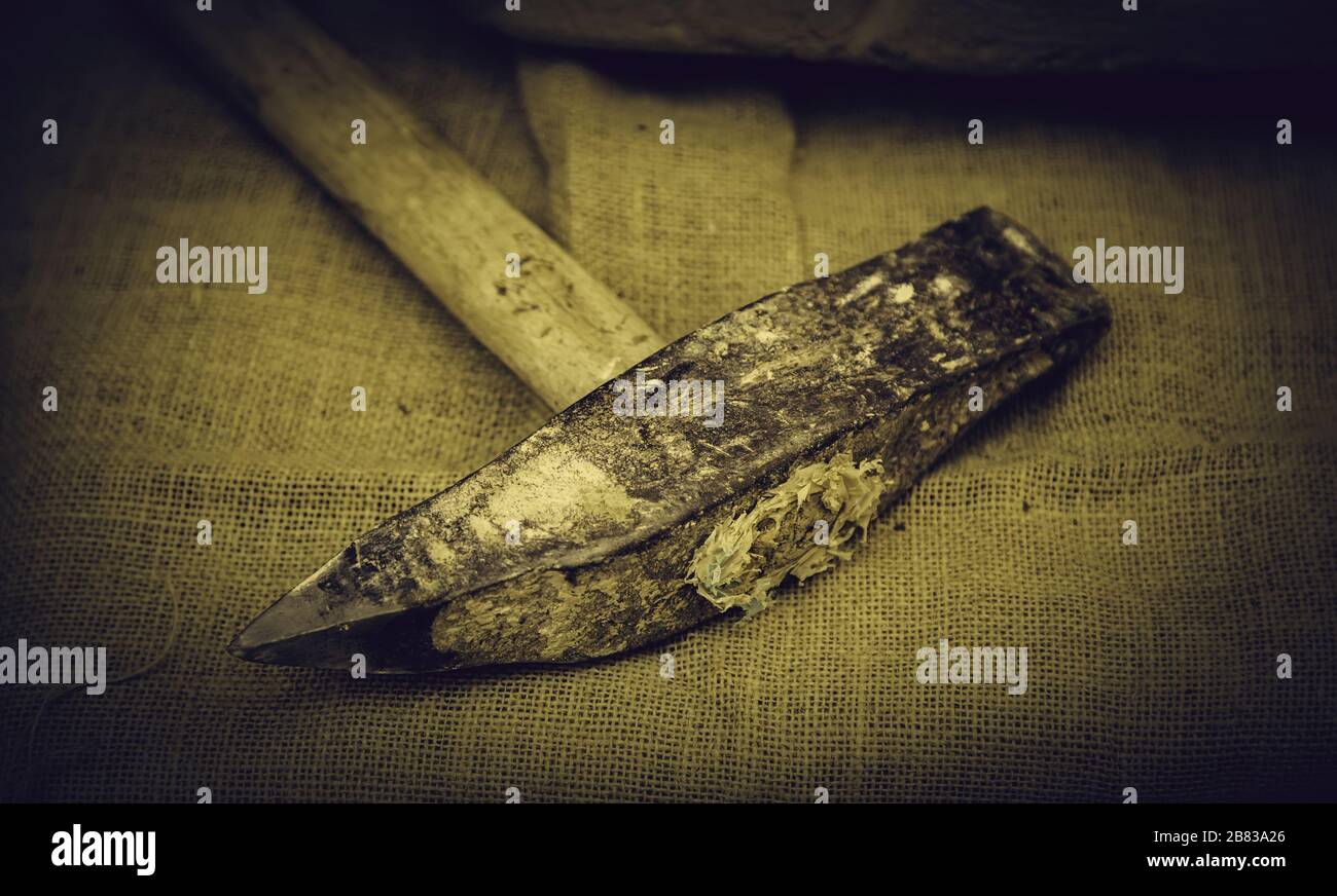 Old medieval hammer, detail of an old stone working hammer, tool Stock ...