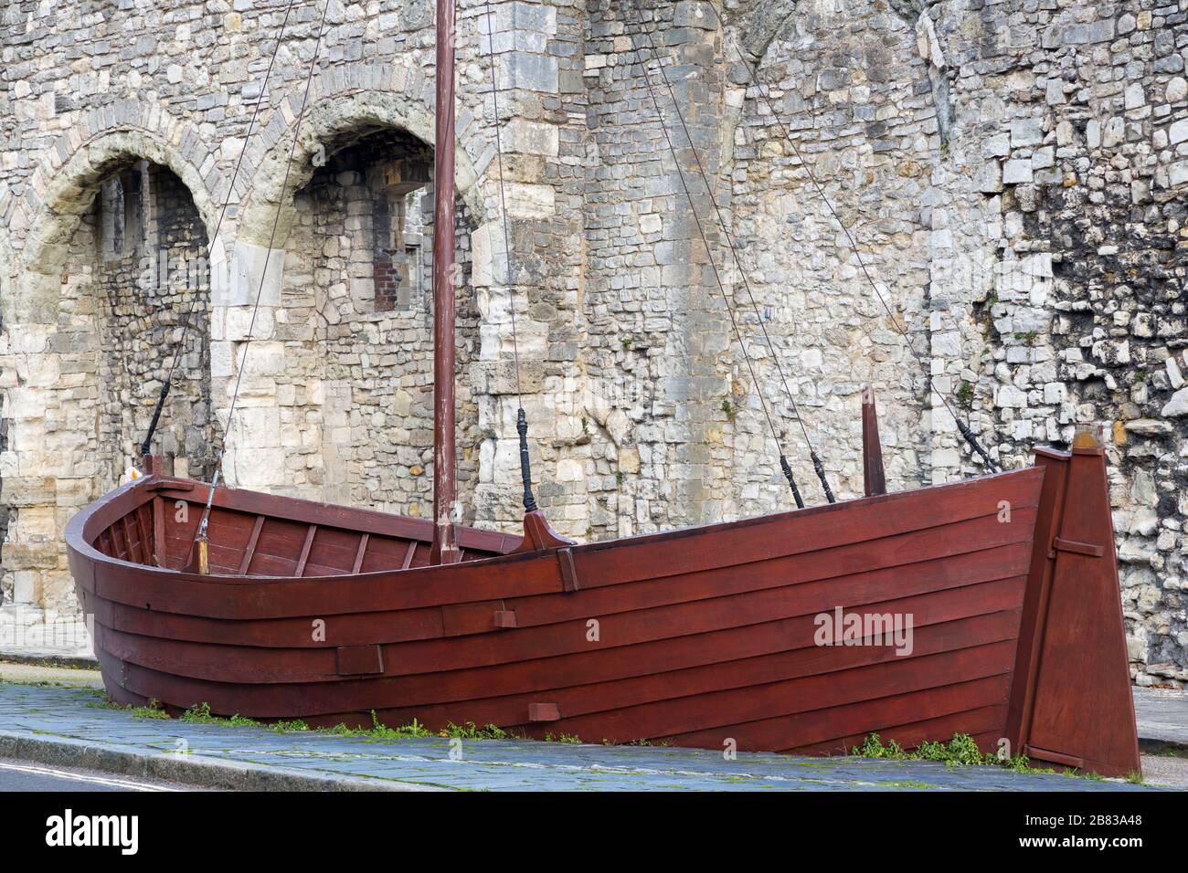 Replica of medieval cargo vessel on Western Esplanade,Southampton ...