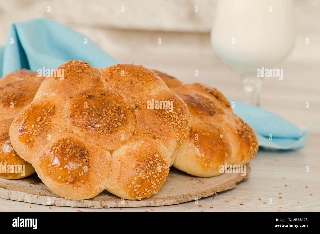 Turkish bread from Turkish cuisine Stock Photo - Alamy