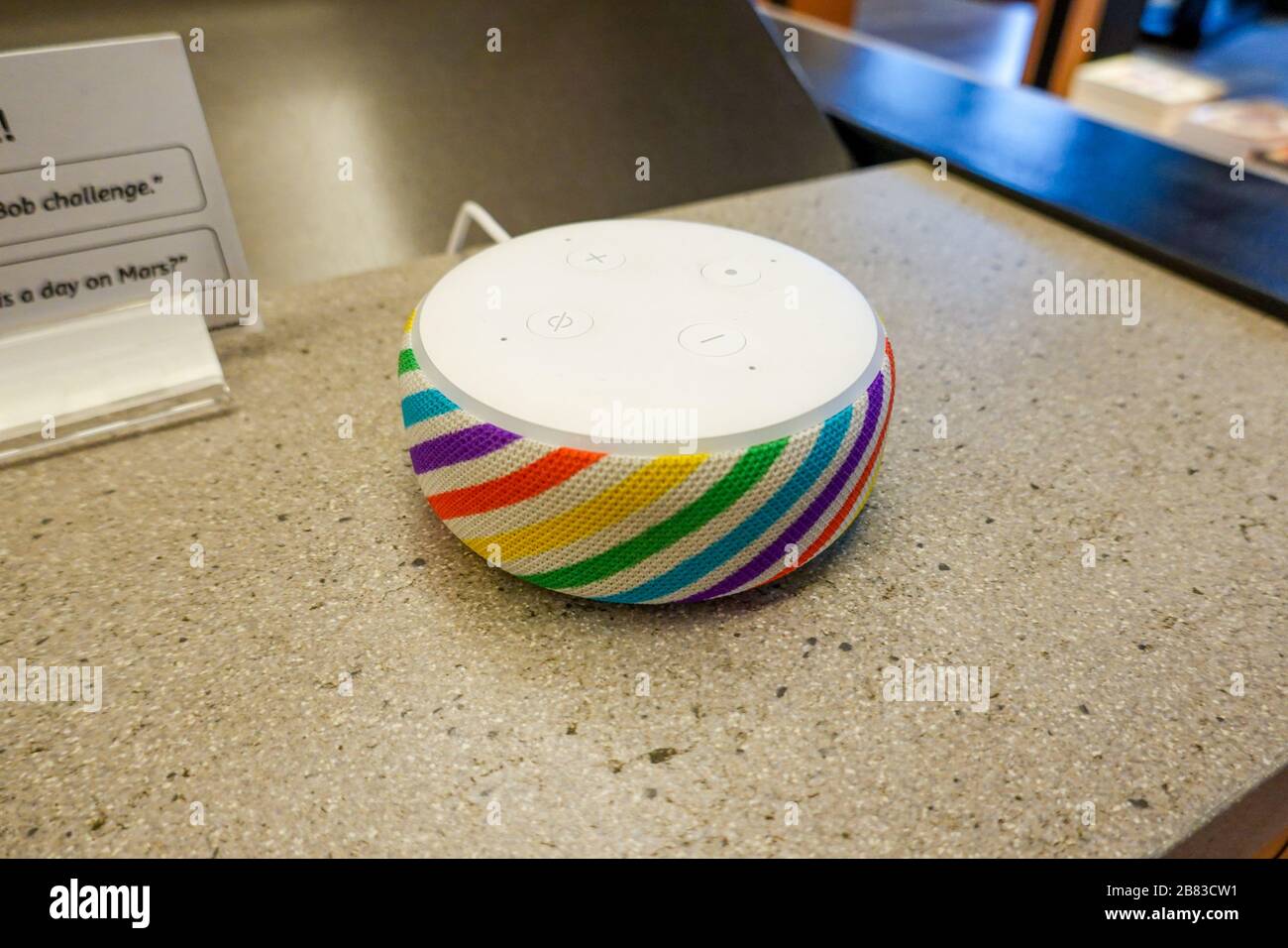 Alexa device child hi-res stock photography and images - Alamy