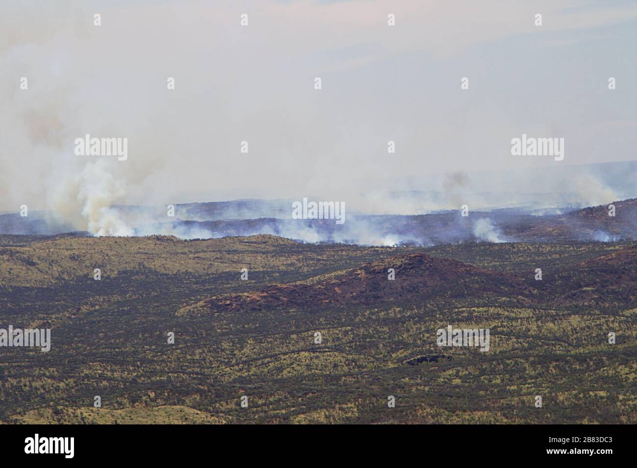 bushfires in australian outback Stock Photo - Alamy