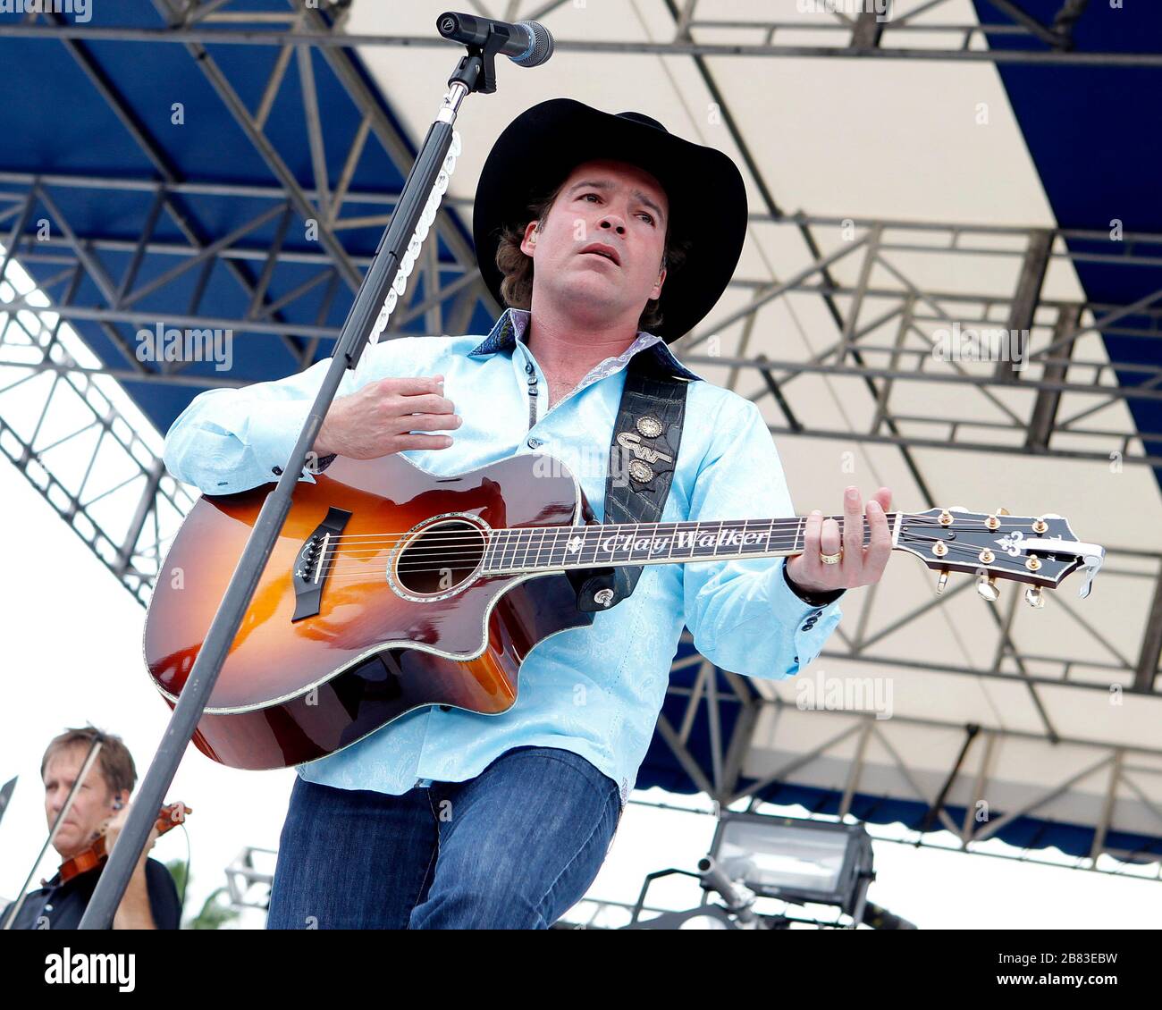 Clay Walker performs at the KISS Country 2012 Chili Cook-Off concert at ...