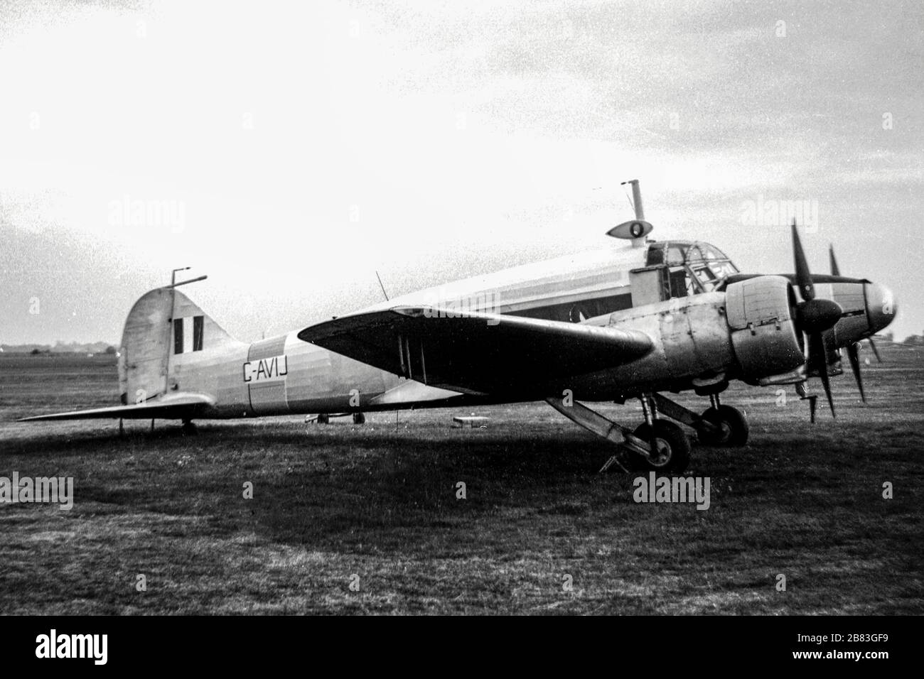 Avro anson aircraft hi-res stock photography and images - Alamy