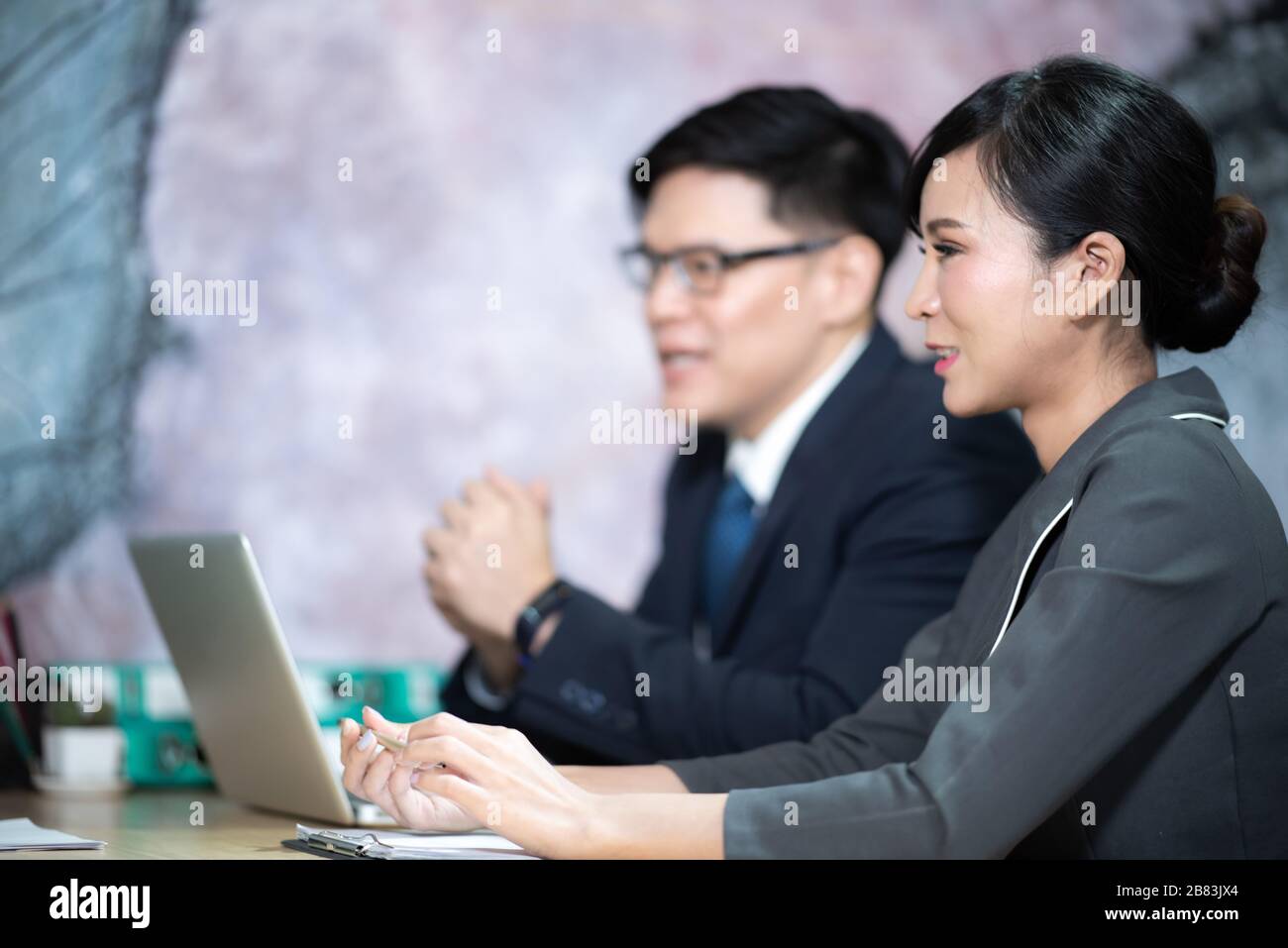 Successful job interview with boss and employee Stock Photo - Alamy