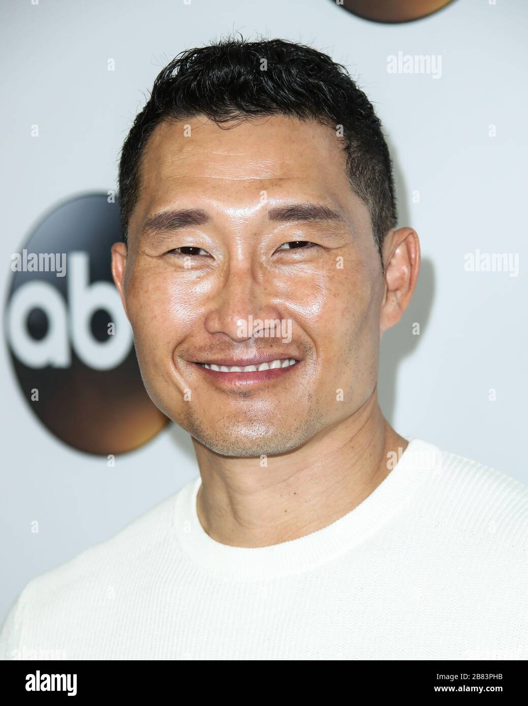 Daniel Dae Kim Abs
