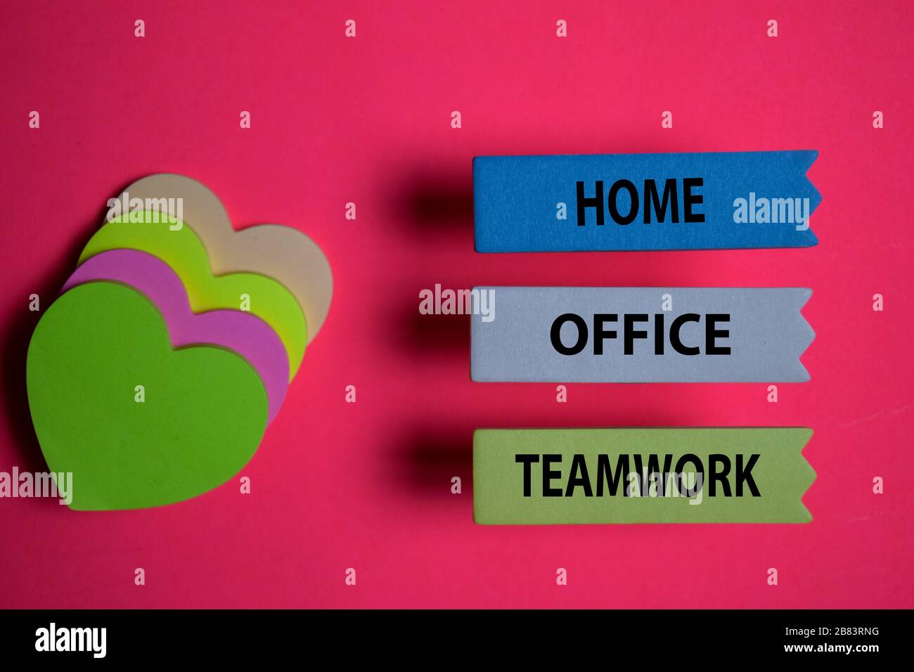 Home Office Teamwork write on a sticky note isolated on Office Desk ...