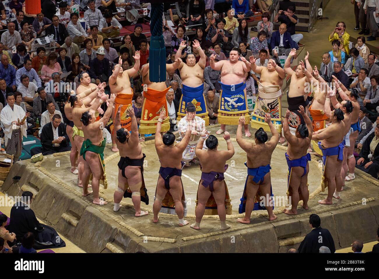 Sumo wrestlers in sumo wrestling ring for closing ceremony tradition at ...