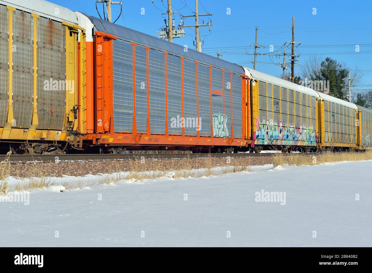 Auto rack cars hi-res stock photography and images - Alamy