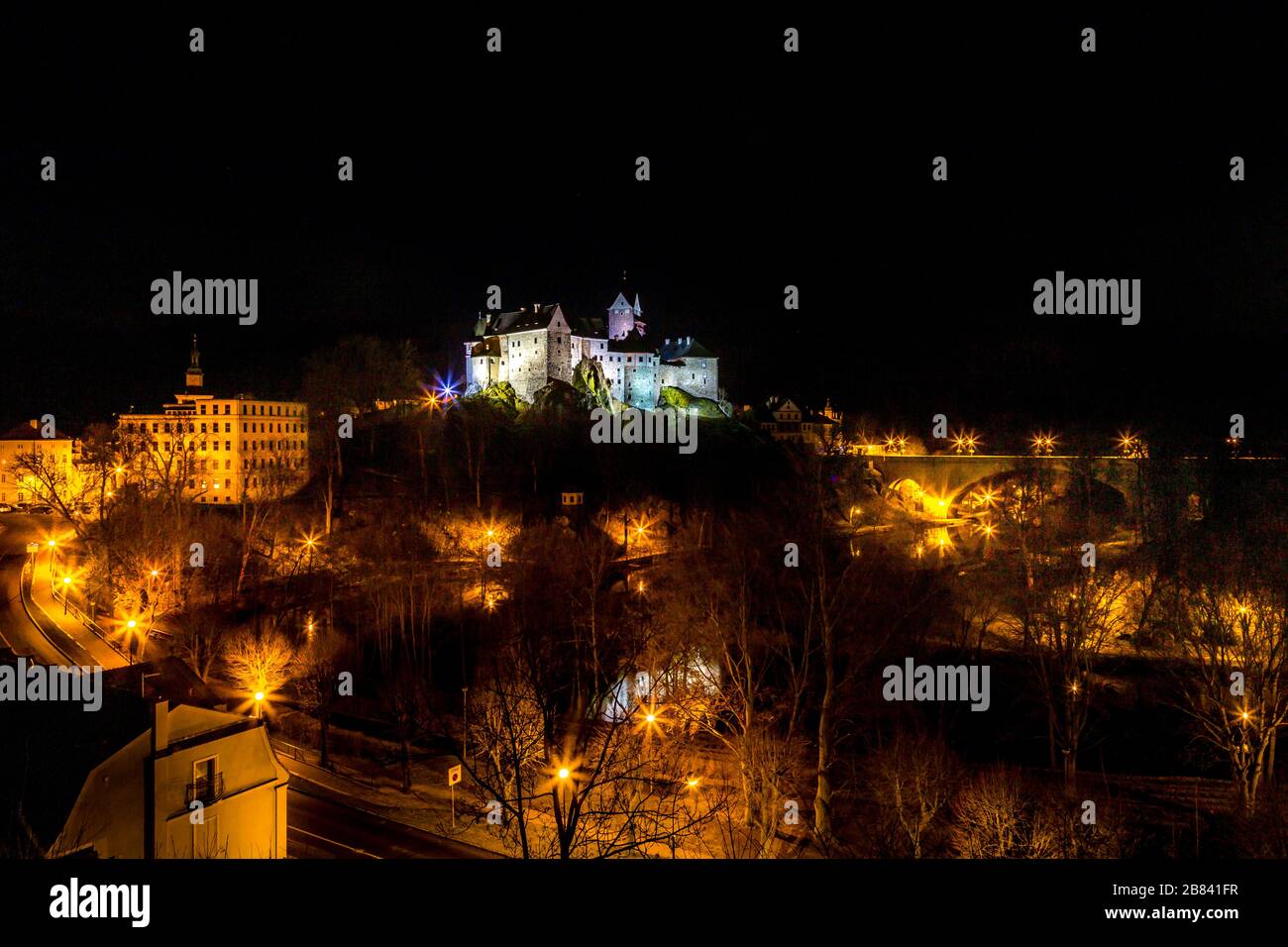 Elbogen hi-res stock photography and images - Alamy