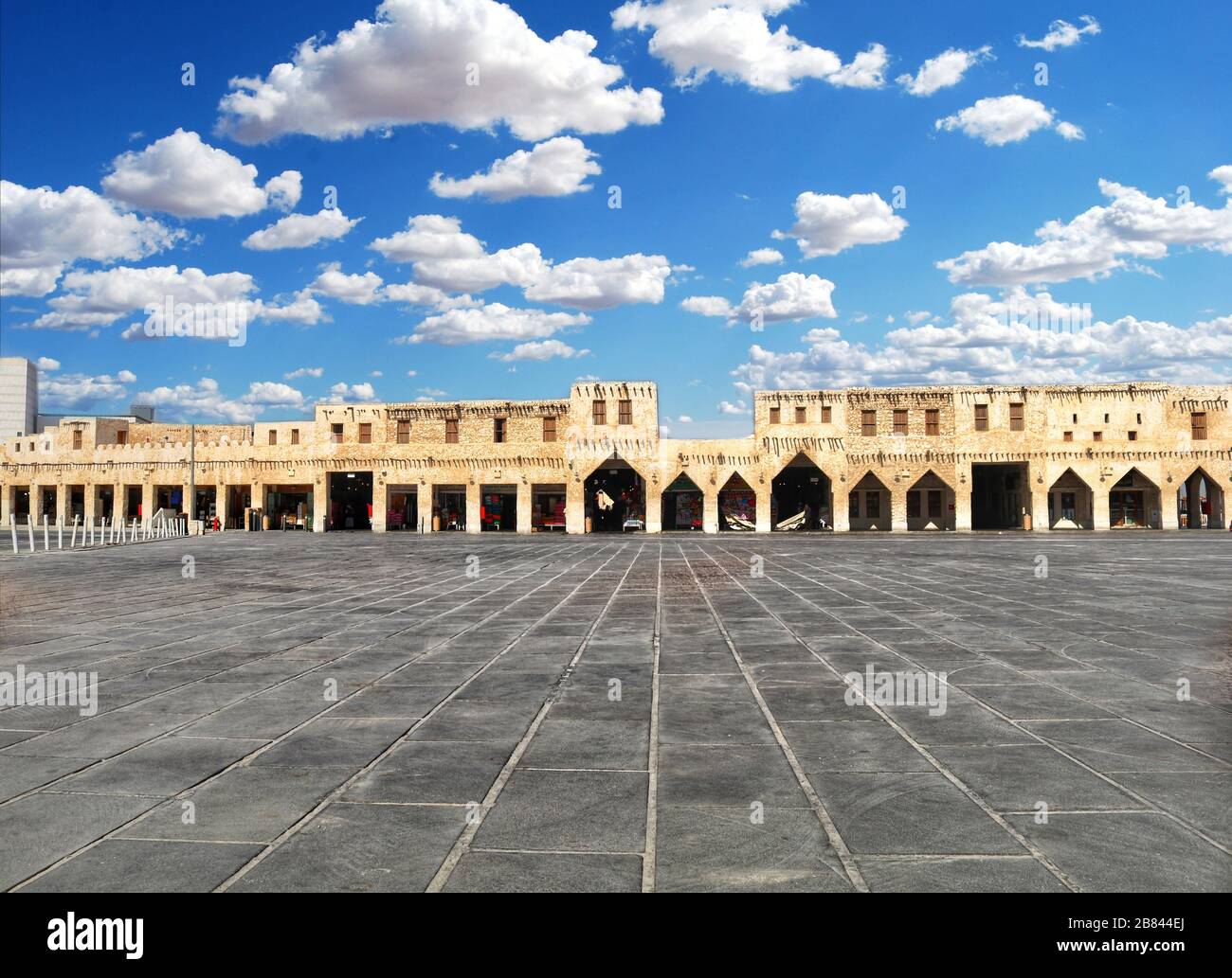 Qatar doha traditional architecture old hi-res stock photography and ...