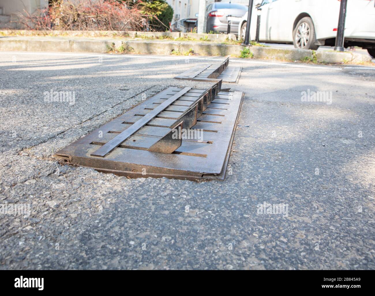 Spikes barrier are frequently used to enforce a directional flow in a ...