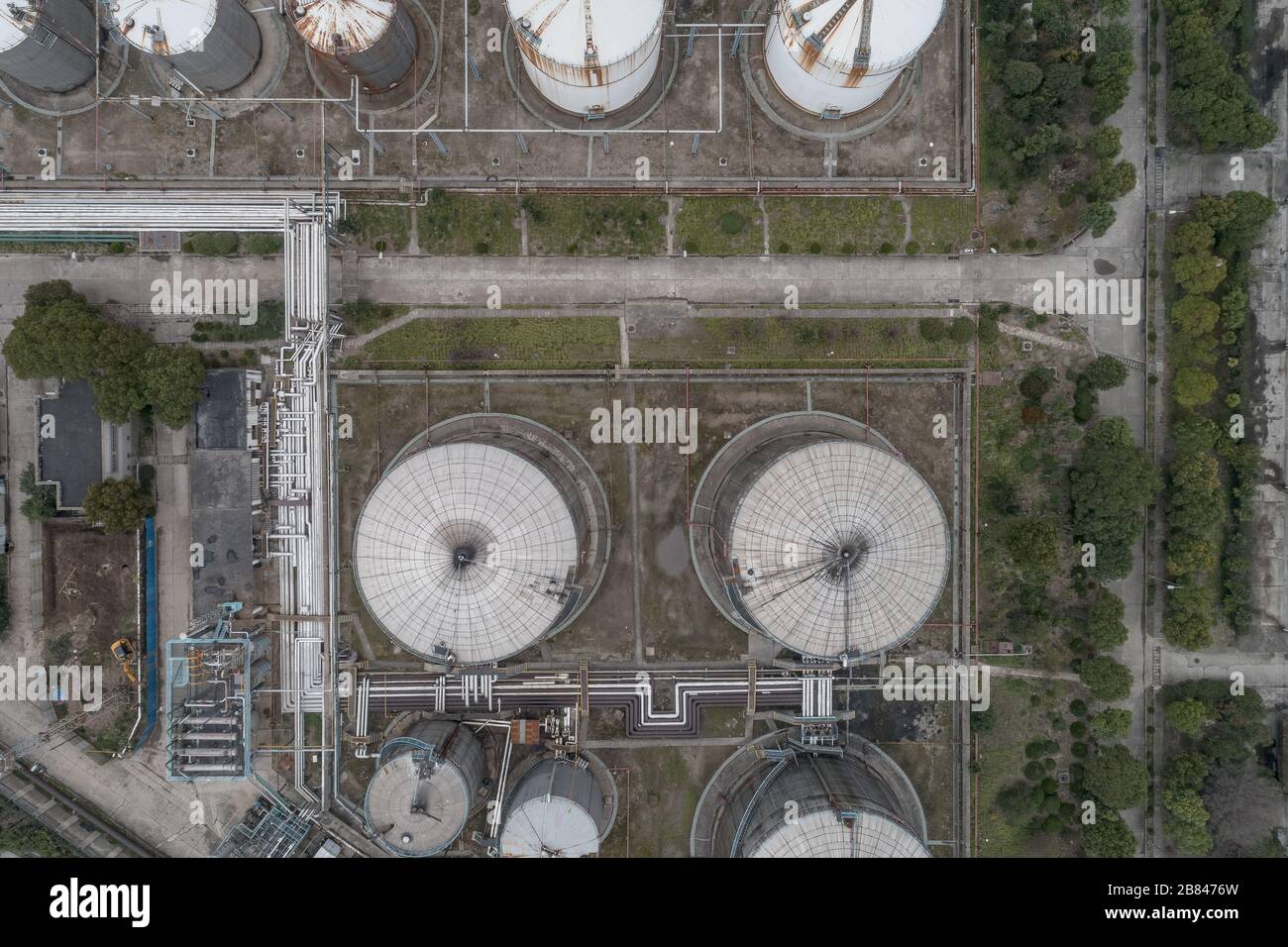 Aerial view of the pipelines and storage tanks Stock Photo - Alamy