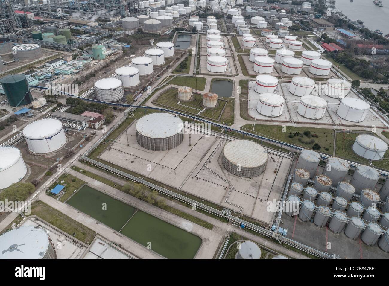 Aerial view of the pipelines and storage tanks Stock Photo - Alamy