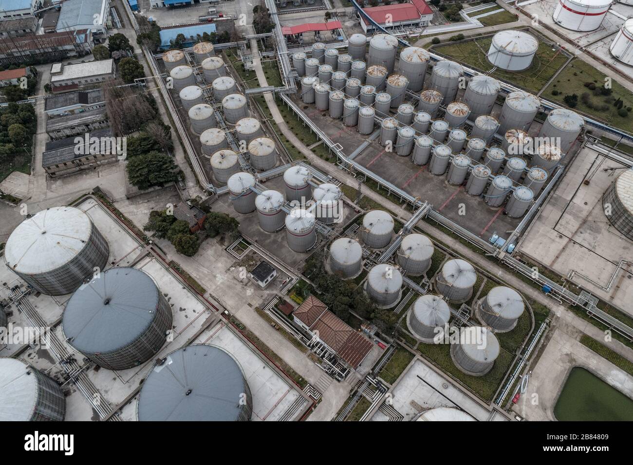 Aerial view of the pipelines and storage tanks Stock Photo - Alamy
