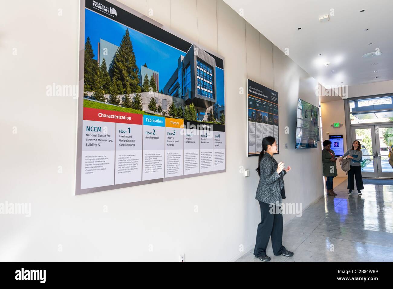 Oct 18, 2019 Berkeley / CA / USA - Berkeley Lab Docent giving a ...