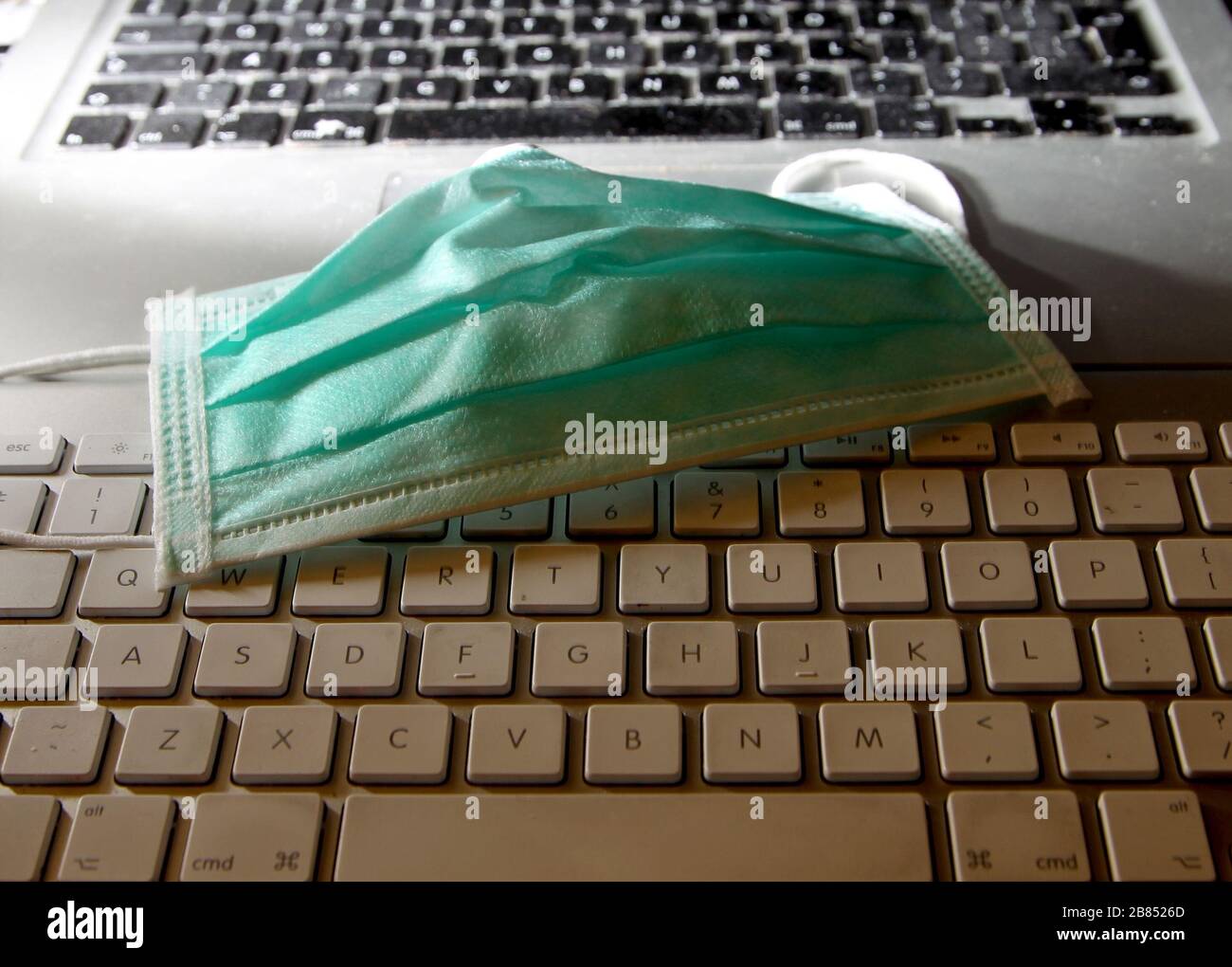 Clean cotton keyboard hi-res stock photography and images - Alamy