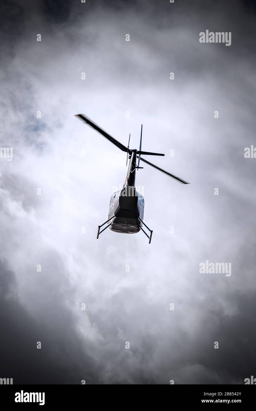 Small helicopter hi-res stock photography and images - Alamy