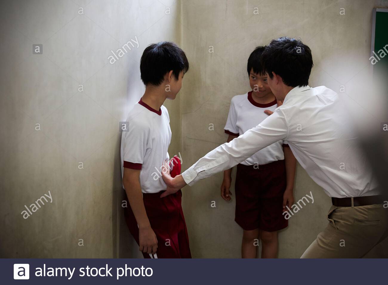 School Boy Fight High Resolution Stock Photography and Images - Alamy
