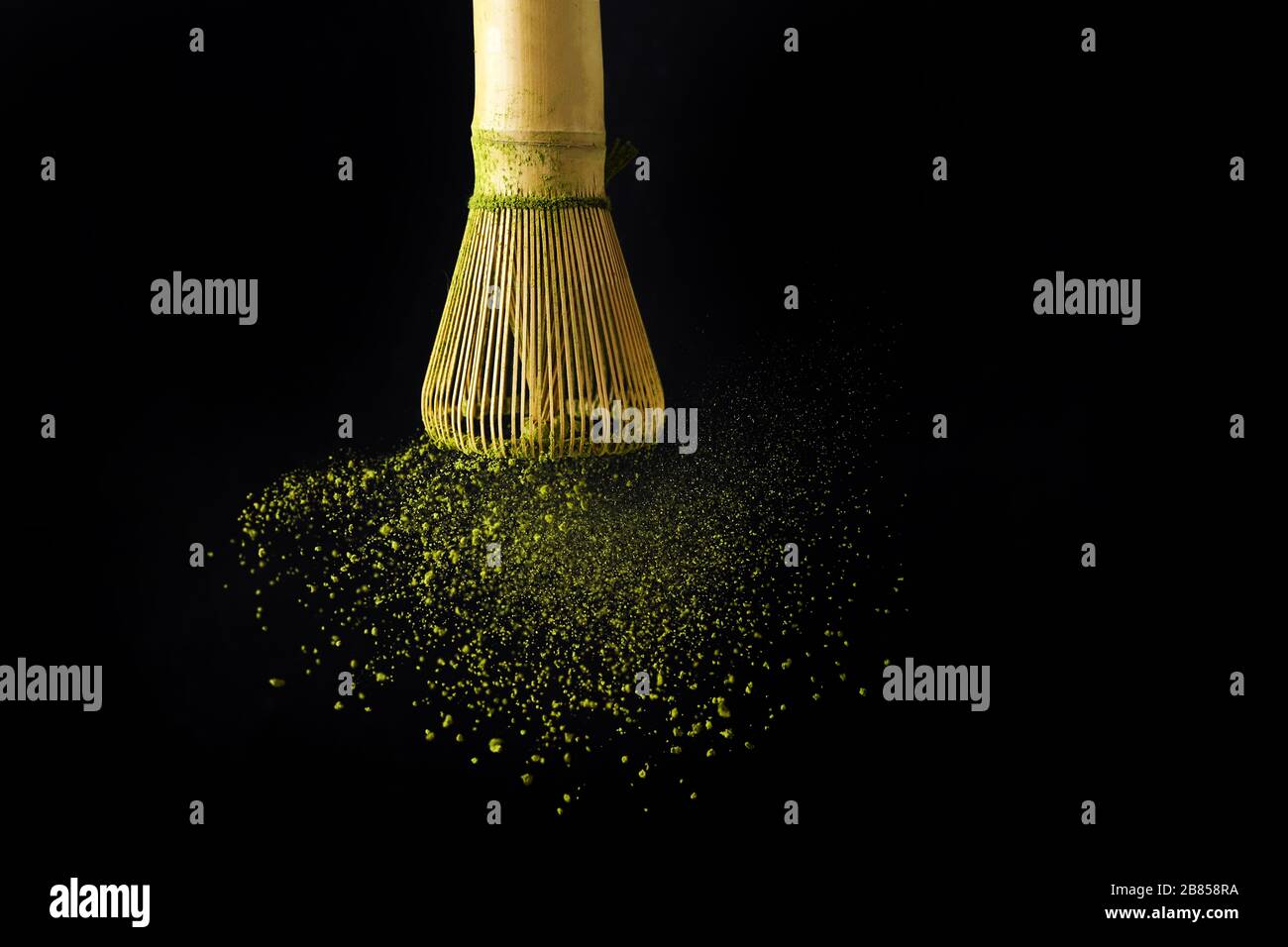 Japanese matcha green tea for healthy lifestyle design. Organic green ...