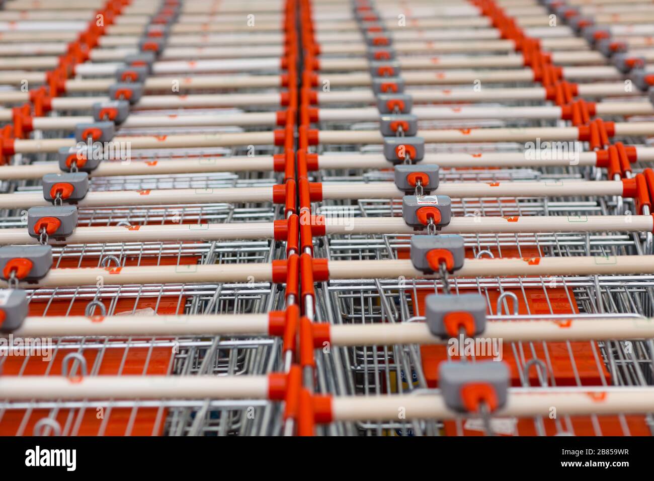 Supermarket Shopping Cart. Bunch of carts in mall Stock Photo - Alamy
