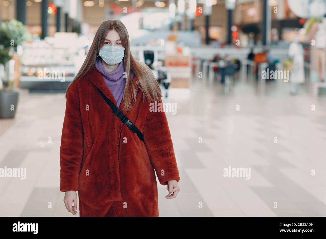 Woman medical mask hi-res stock photography and images - Alamy