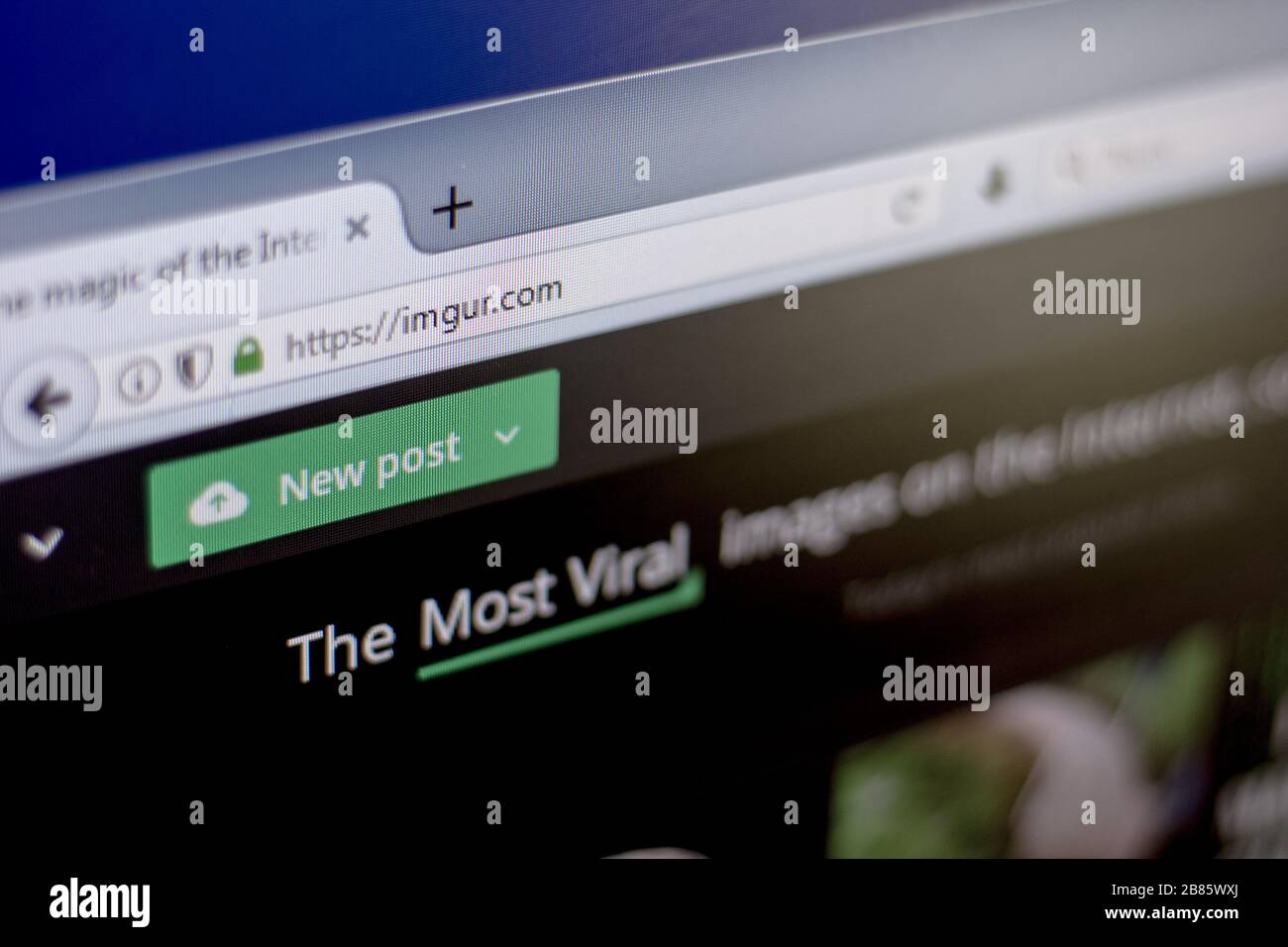 Imgur logo hi-res stock photography and images - Alamy