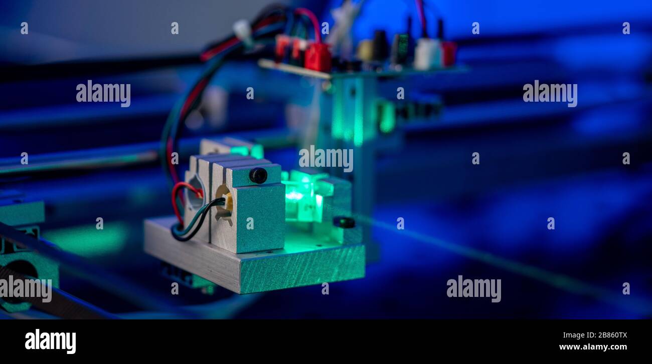 Laser development system in optical laboratory. Study of lasers the ...