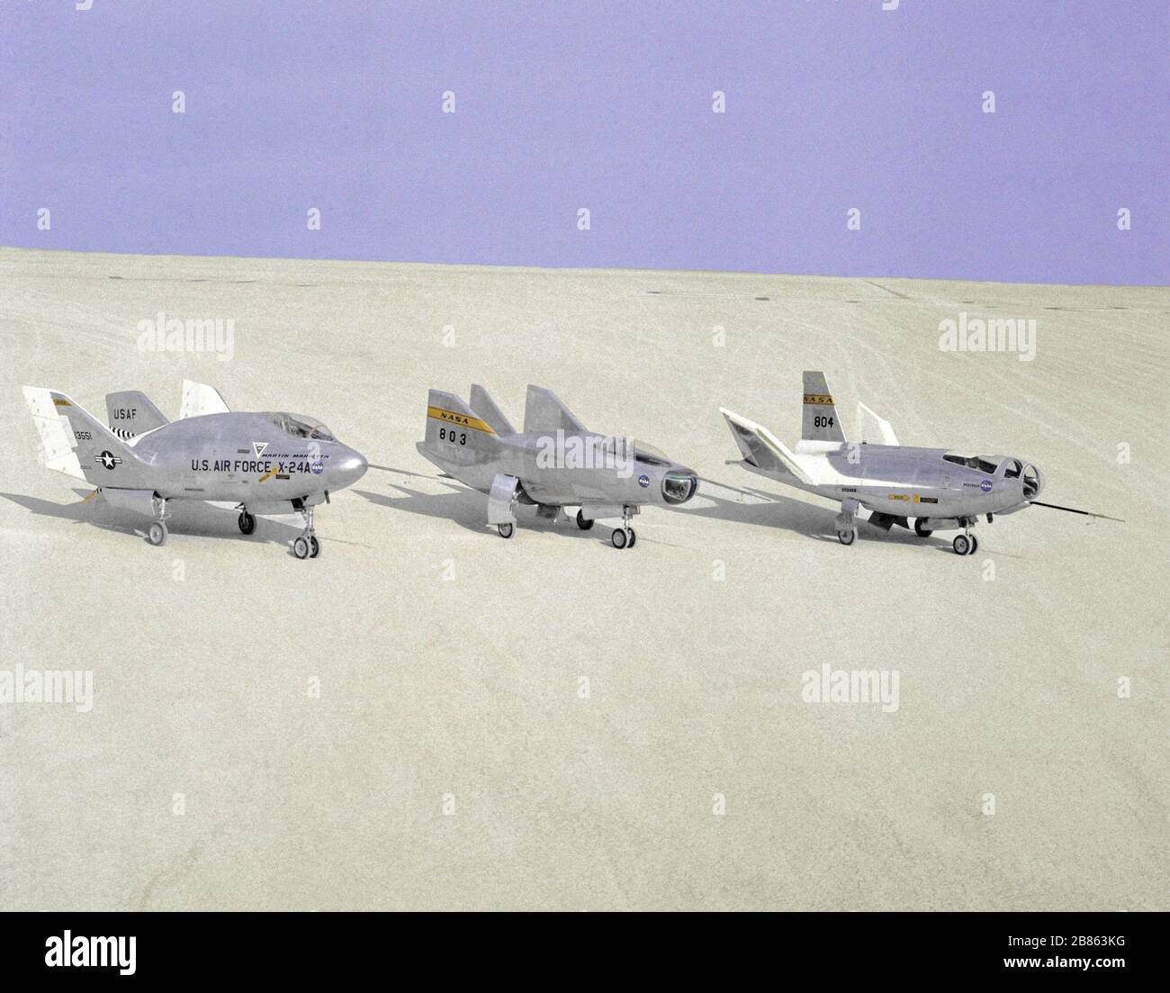 Lifting bodies hi-res stock photography and images - Alamy