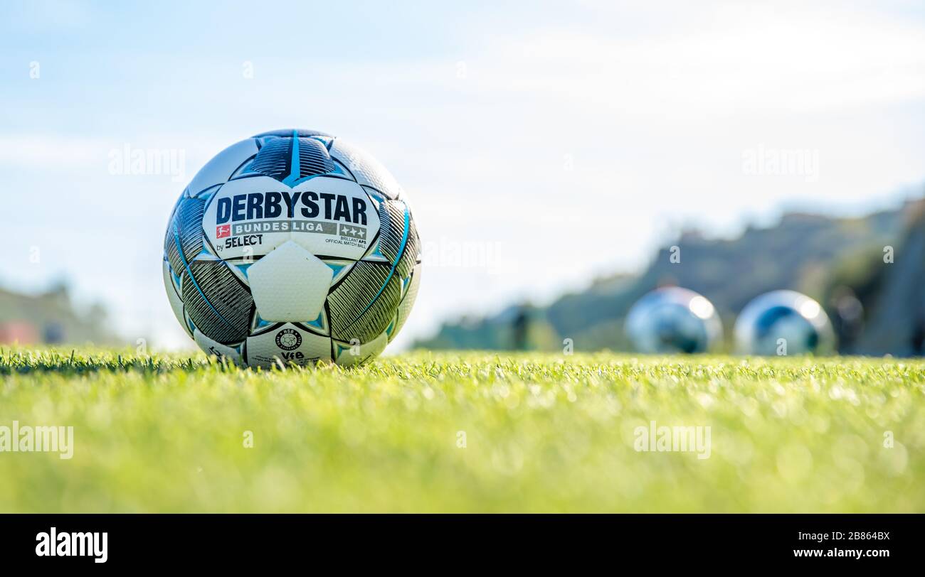 Derbystar football hi-res stock photography and images - Alamy