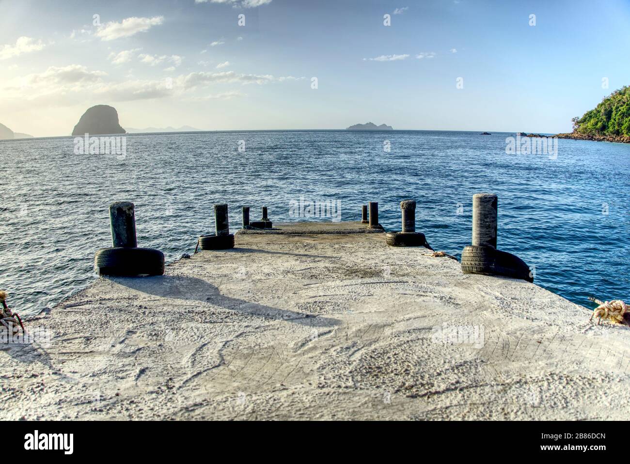 Ko Ngai Hai Island sunrise peer view over ocean Stock Photo - Alamy