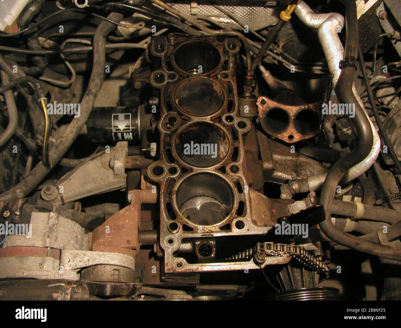 I4 cylinder block hi-res stock photography and images - Alamy