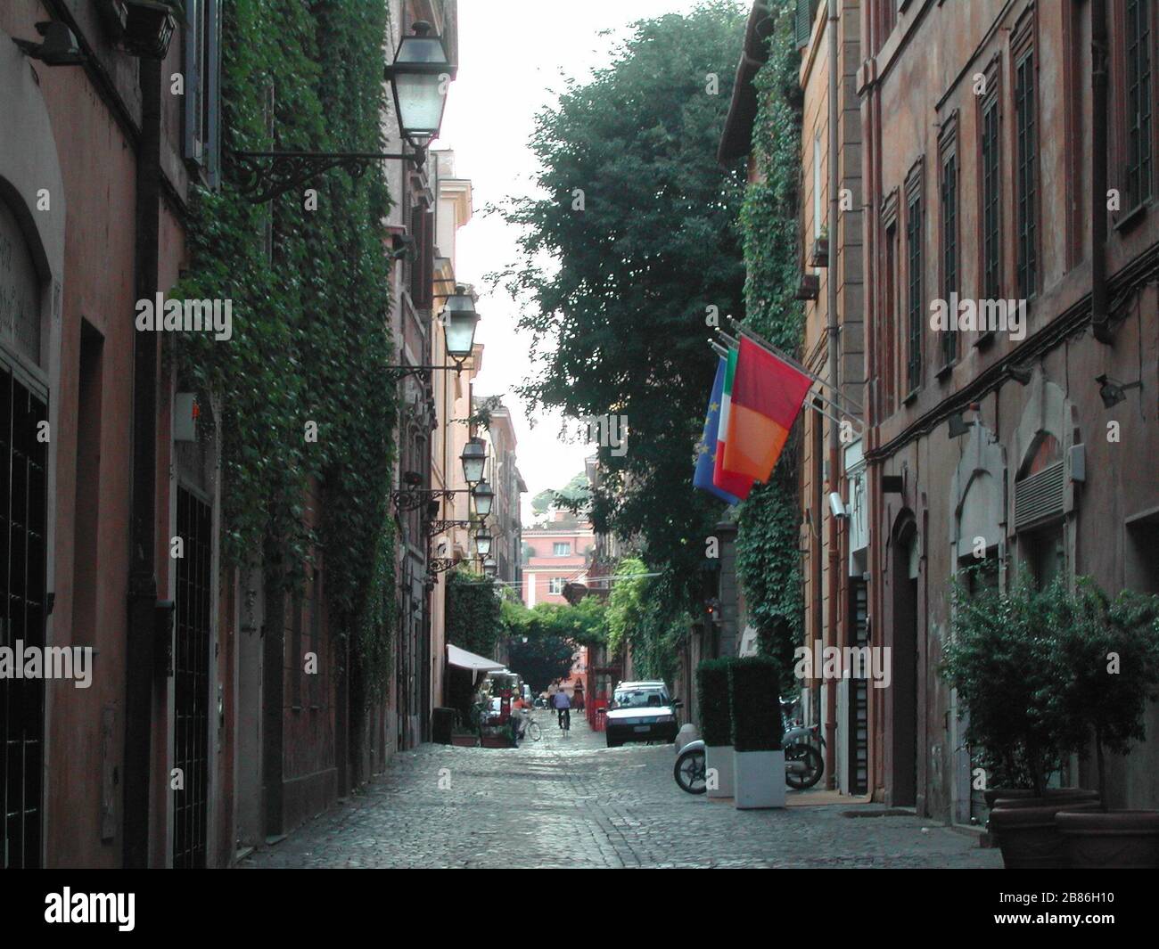 Margutta hi-res stock photography and images - Alamy