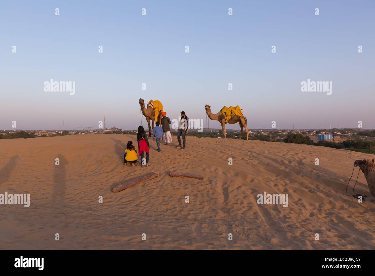 Rajasthan desert hi-res stock photography and images - Alamy