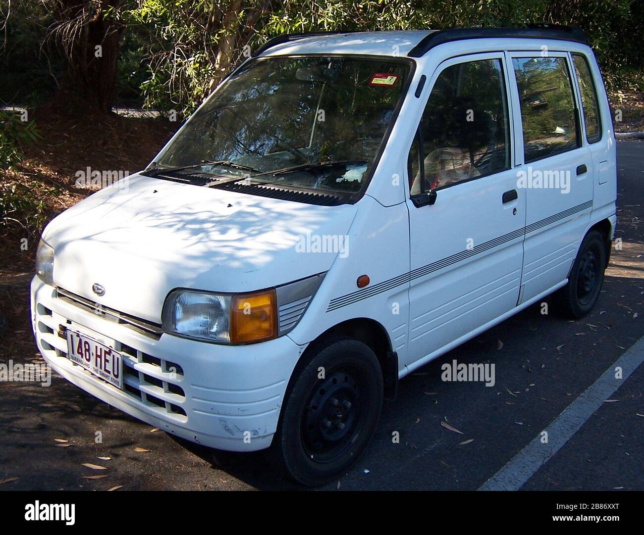 Daihatsu move hi-res stock photography and images - Alamy