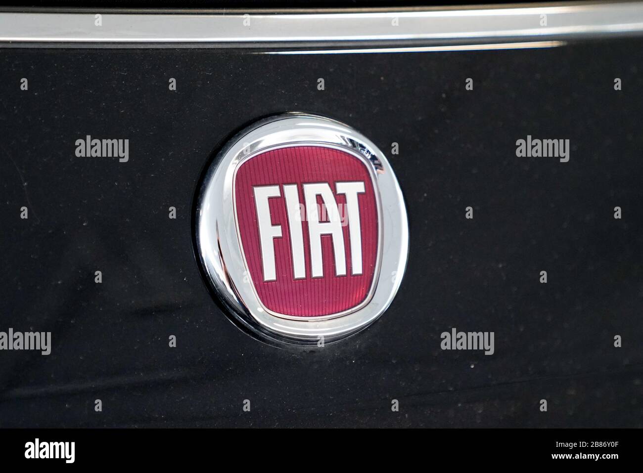 Bordeaux , Aquitaine / France - 09 23 2019 : Fiat company logo sign on ...
