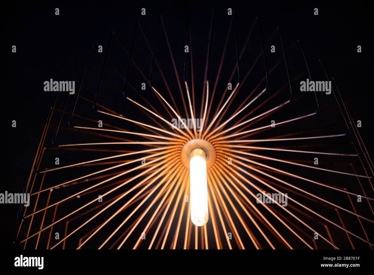 Thin gold wire hi-res stock photography and images - Alamy