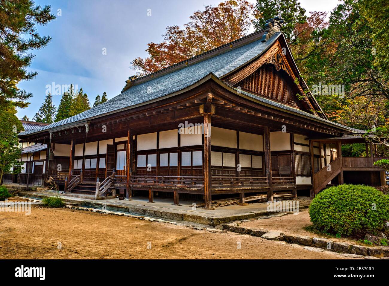 Temple in the Higashiyama trail in Takayama, Japan Stock Photo - Alamy