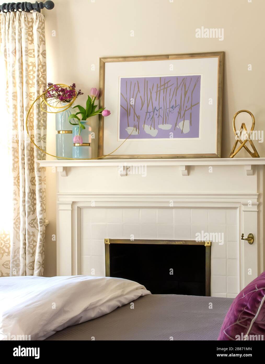 Home interiors hi-res stock photography and images - Alamy