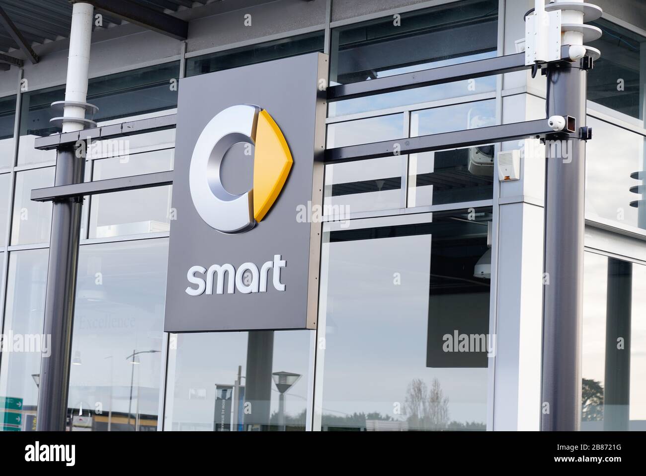 Bordeaux , Aquitaine / France - 01 15 2020 : Smart car logo dealership ...