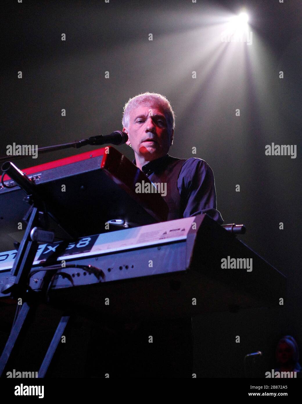 Dennis deyoung and styx hi-res stock photography and images - Alamy